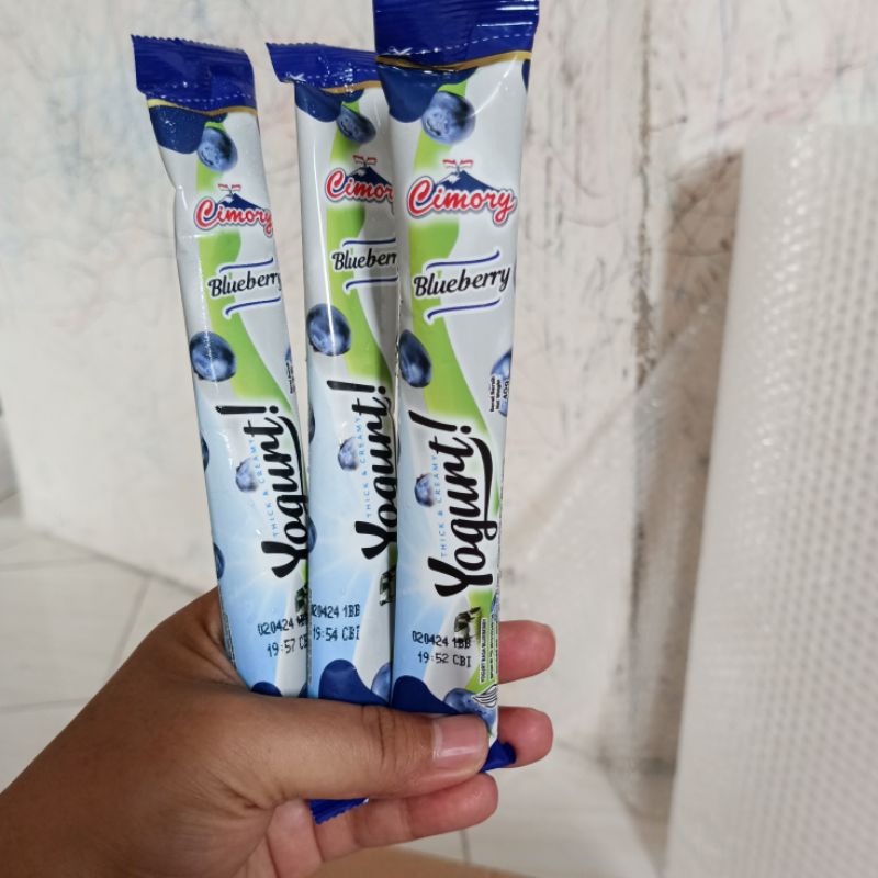 Jual CIMORY YOGURT STICK MINI 40GRAM FREE BUBLE KARDUS | Shopee Indonesia