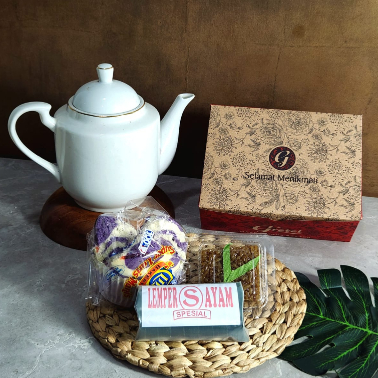 Jual Paket Snack Box 11k Isian Bolu / Roti / Lemper / Wajik / Bika ...