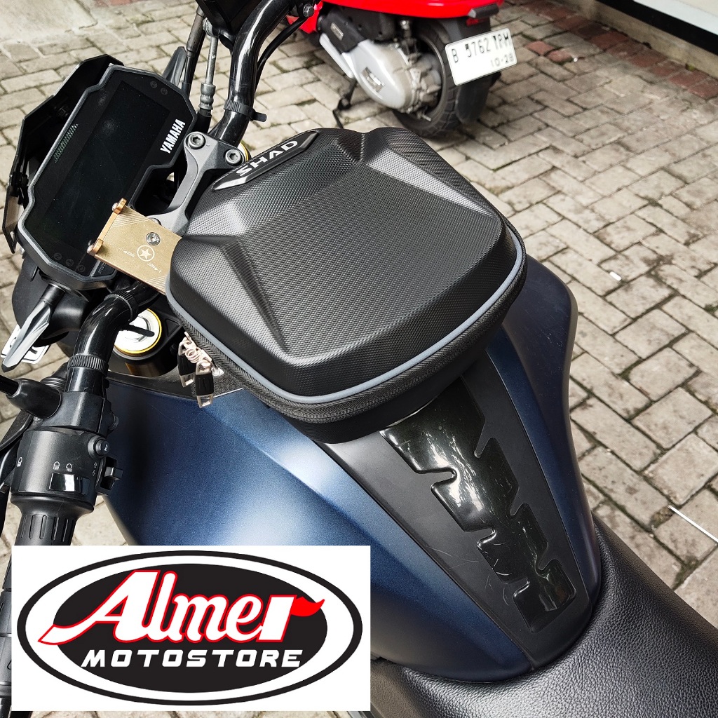 Jual Shad Tank Bag E03 - Yamaha MT15 | Shopee Indonesia