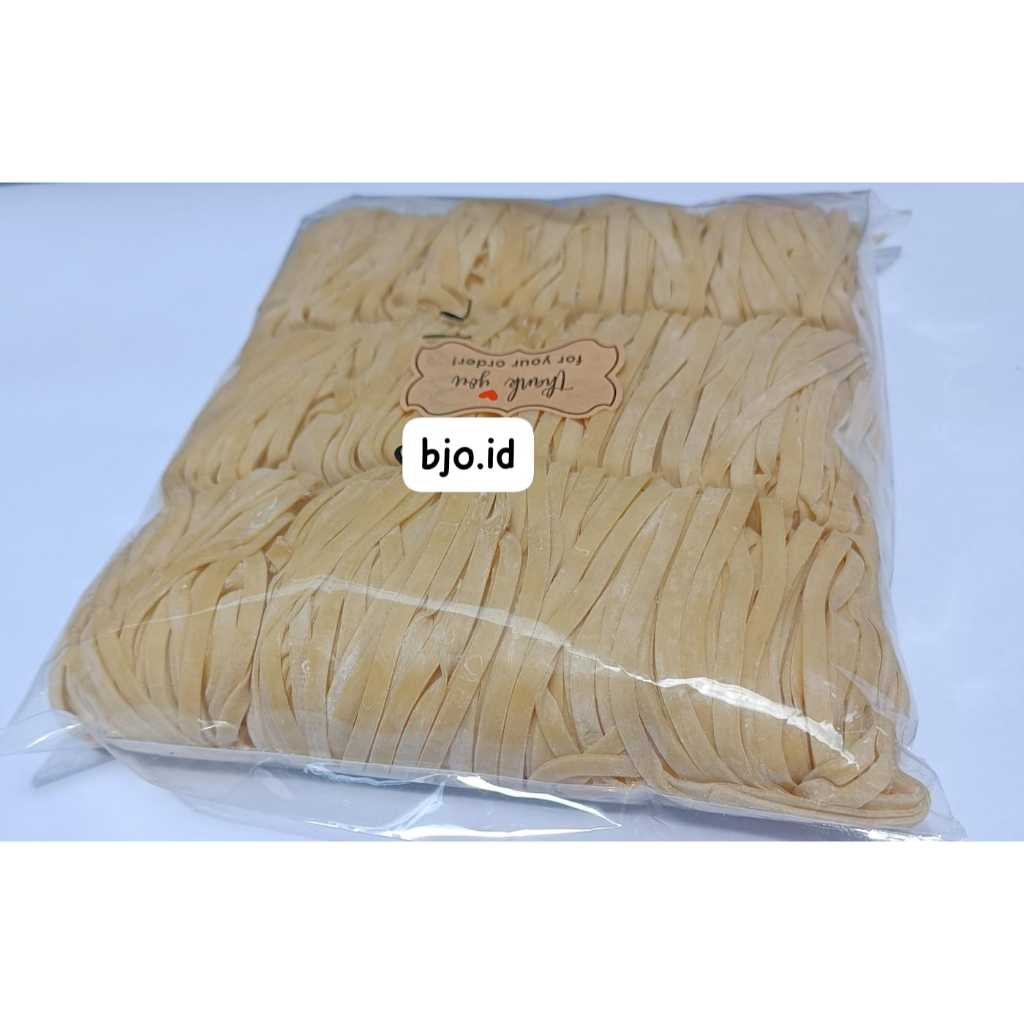 Jual Mie Pipih Mie Gepeng Lebar Mie Tiaw Kemasan 1 Kg Halal | Shopee Indonesia