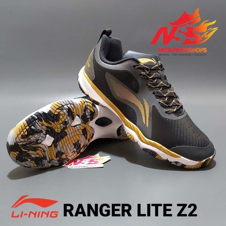 Jual Sepatu Badminton Lining Ranger Lite Z2 Black Gold Original ...