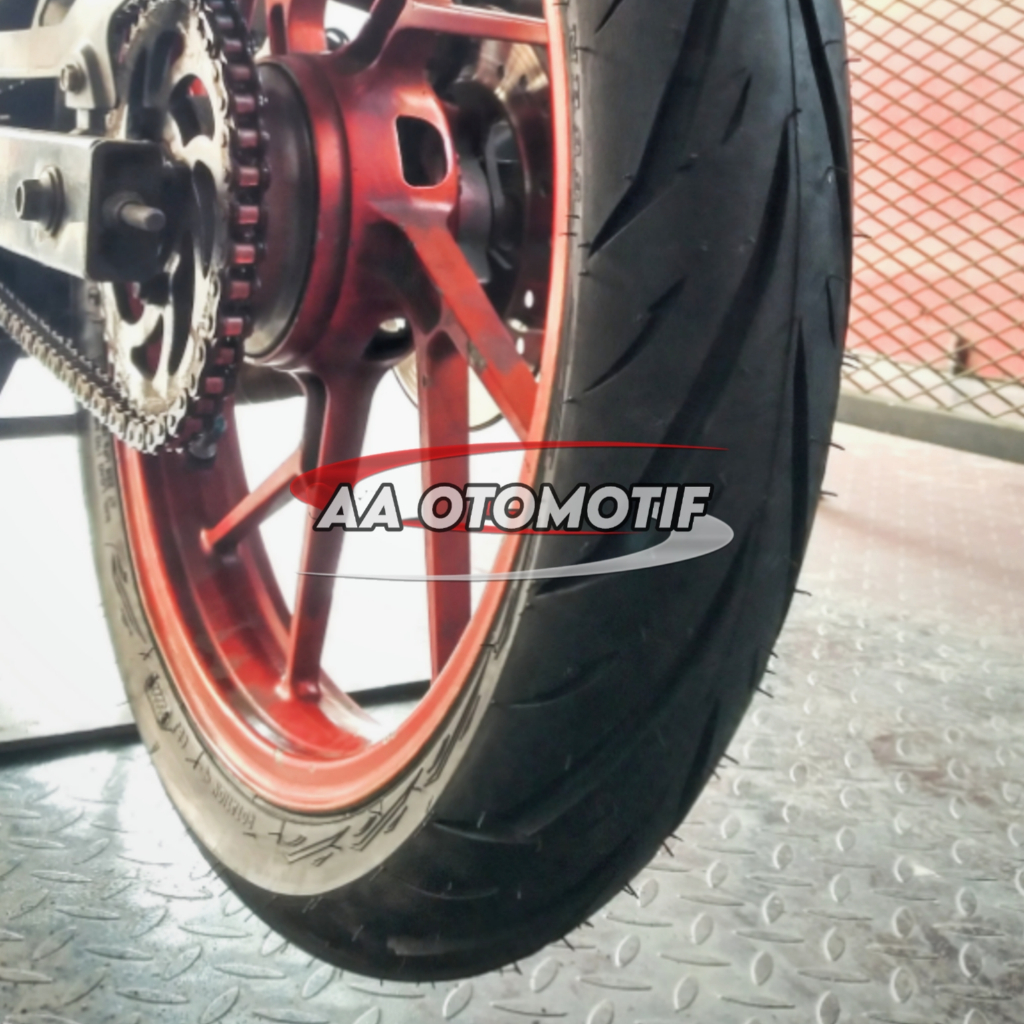 Jual BAN TUBELESS IRC EXATO NR88 RING 17 SPORTY STYLE 70/80-17 | 80/80 ...