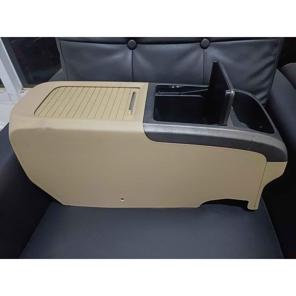 Jual Box Console Laci Pocket Tengah Honda CRV Gen 3 Gen3 Original ...