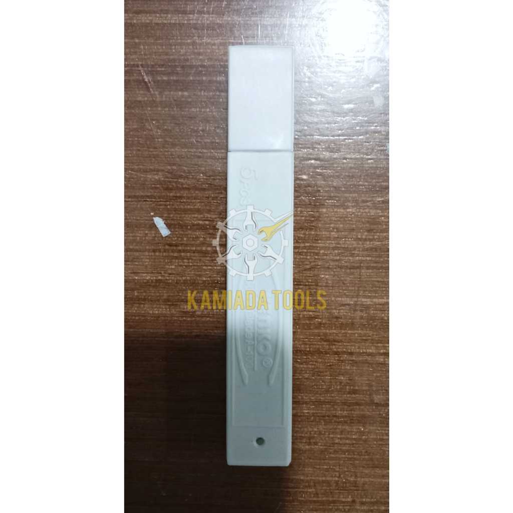 Jual Isi Cutter KENKO A100/Anak Cutter KENKO A-100 | Shopee Indonesia