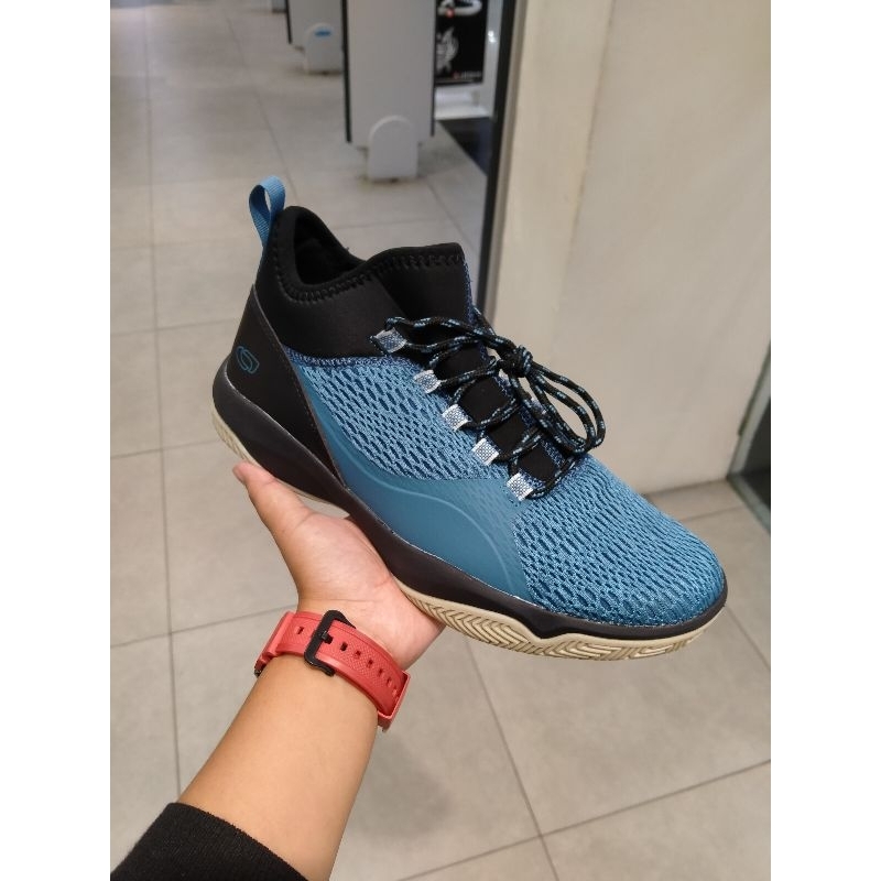 Jual CROSS TREKKERS MENS by PAYLESS harga normal 699.000 | Shopee Indonesia