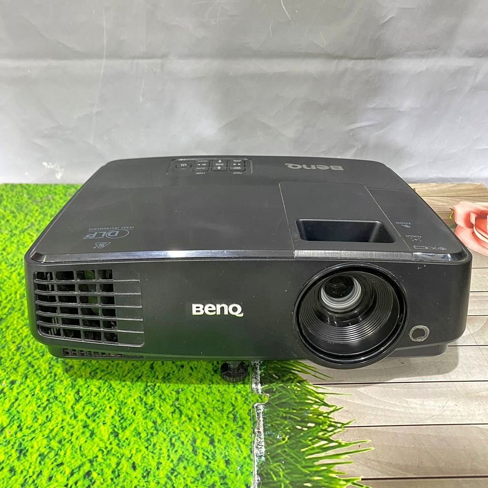 Jual PROYEKTOR BENQ MX505 3000 Lumens-XGA-DLP Tech Mulus MURAH | Shopee ...