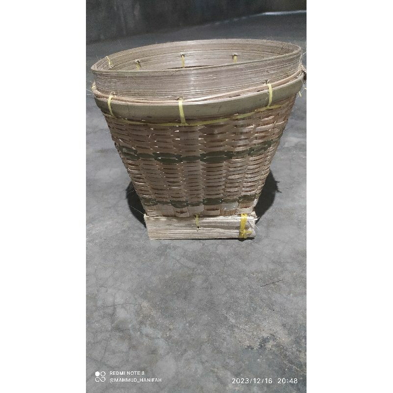 Jual BAKUL NASI BAMBU BOBOKO 1 liter BAKUL WAKIL TEMPAT NASI ANYAMAN ...