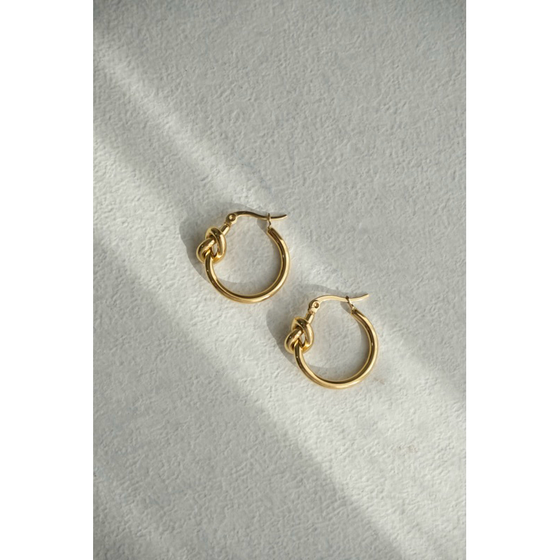 Jual KNOT HOOP EARRINGS / ANTING | Shopee Indonesia