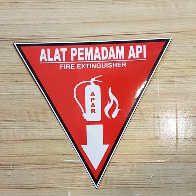Jual Serba Murah SIGN STICKER K3 RAMBU SAFETY SEGITIGA APAR 15CMX15CM ...