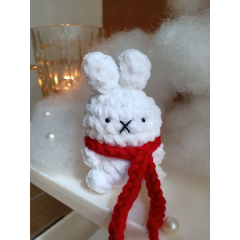 Jual Boneka miffy with syal | Winter miffy | Cute rabbit | Bunny ...