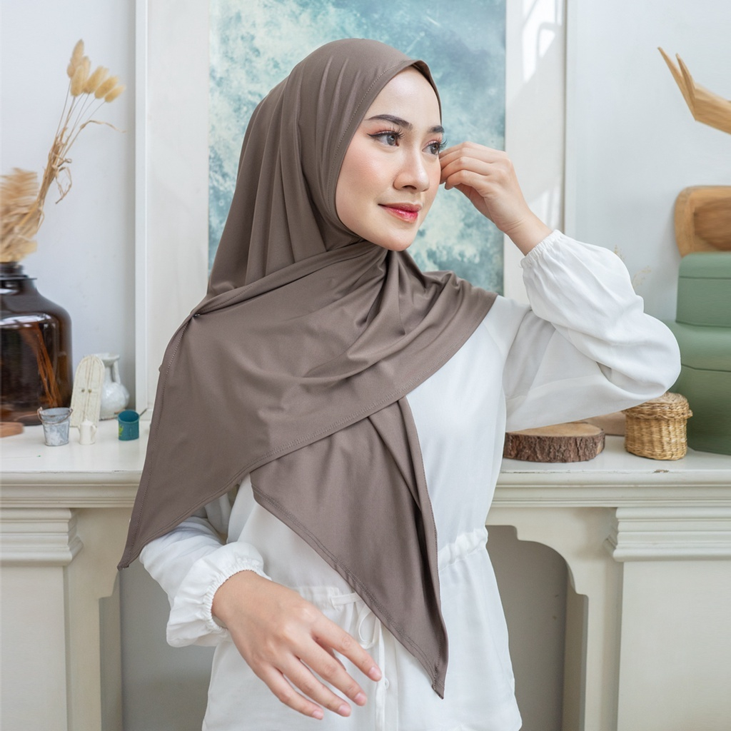 Jual Raskha Hijab Segitiga Instan Jersey Premium Basic | Jilbab Segitiga Instant Jersey Premium ...