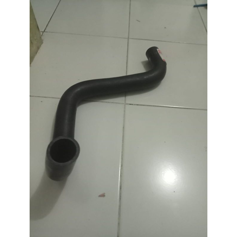 Jual Selang Radiator Bawah Toyota Innova Bensin ( Diameter Lubang 3.4 ...