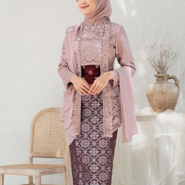Jual BANTING HARGA !!! Kebaya Laksmi Kutubaru Free Selendang dan Obi Belt Batik | Kebaya Lamaran ...