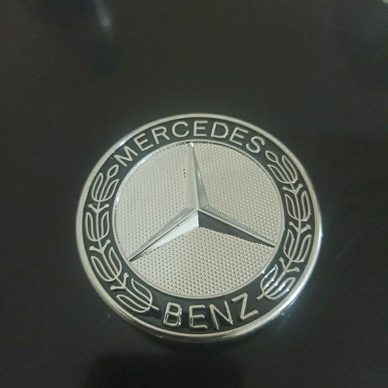 Jual logo emblem kap mesin Mercedes Benz Mercy badge hitam padi ...