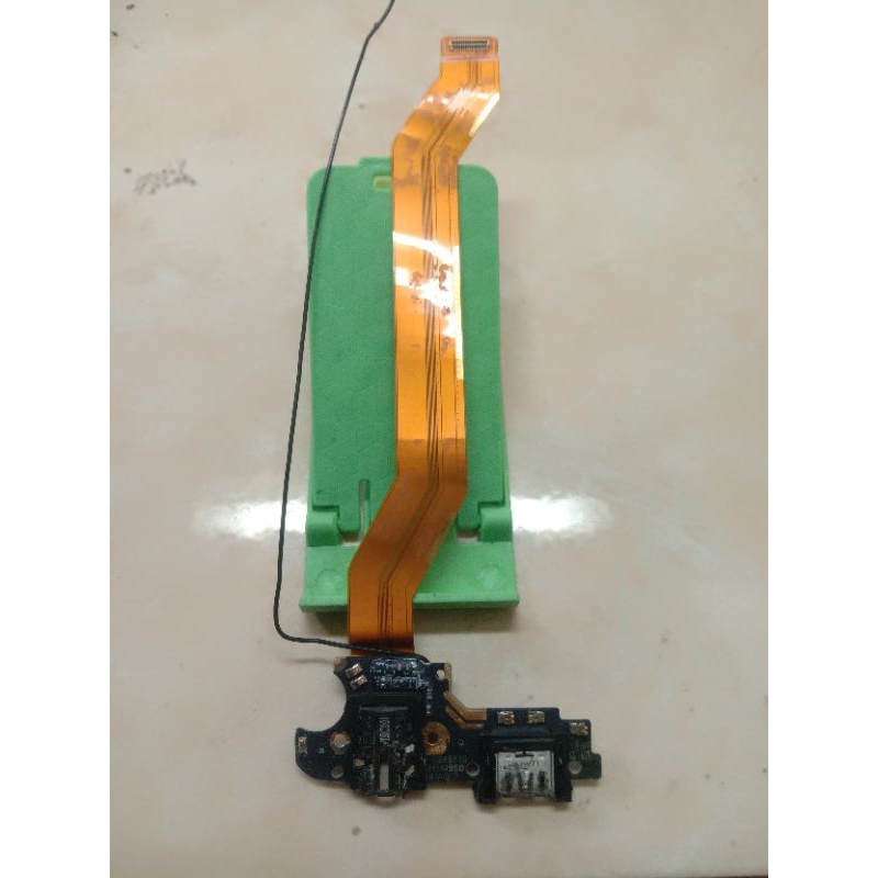 Jual Papan cas+plexible realme 5i original | Shopee Indonesia