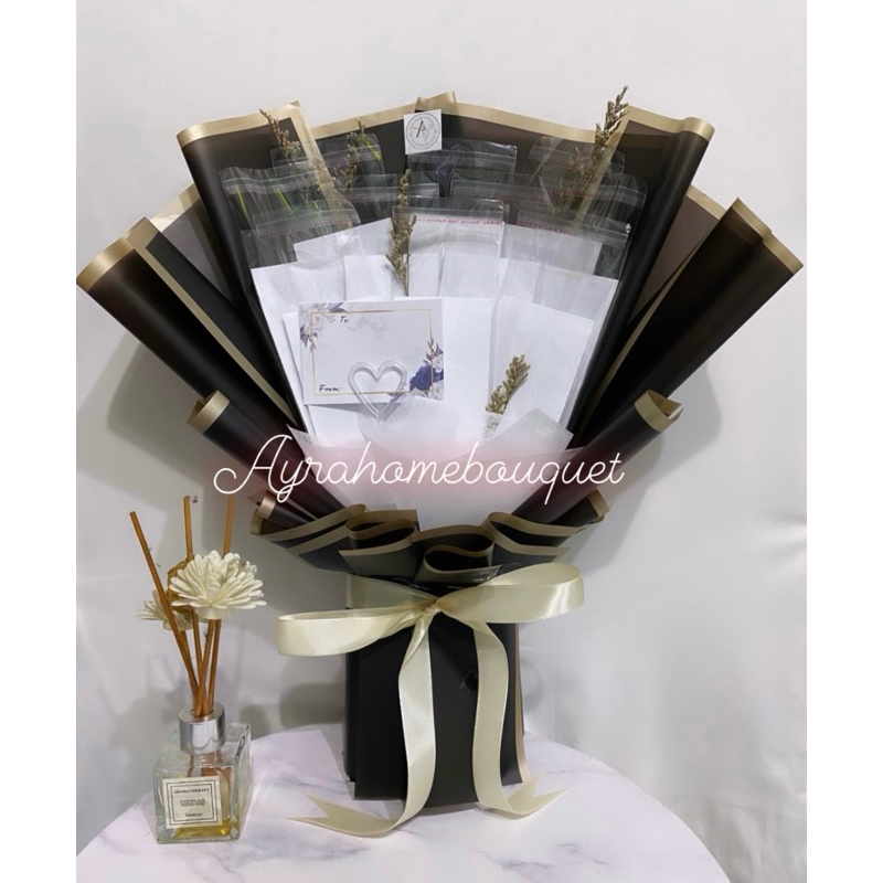 Jual [10 Lembar] Kerangka Bouquet Buket Bunga Uang Money Kosong isi 10 ...