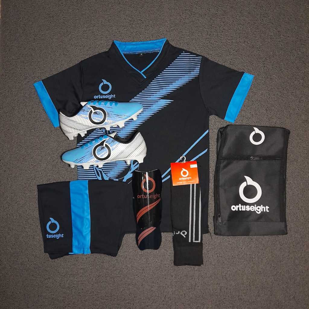 Jual PROMO SPECIAL GRATIS JERSEY TERBARU PAKET LENGKAP SEPATU BOLA ...