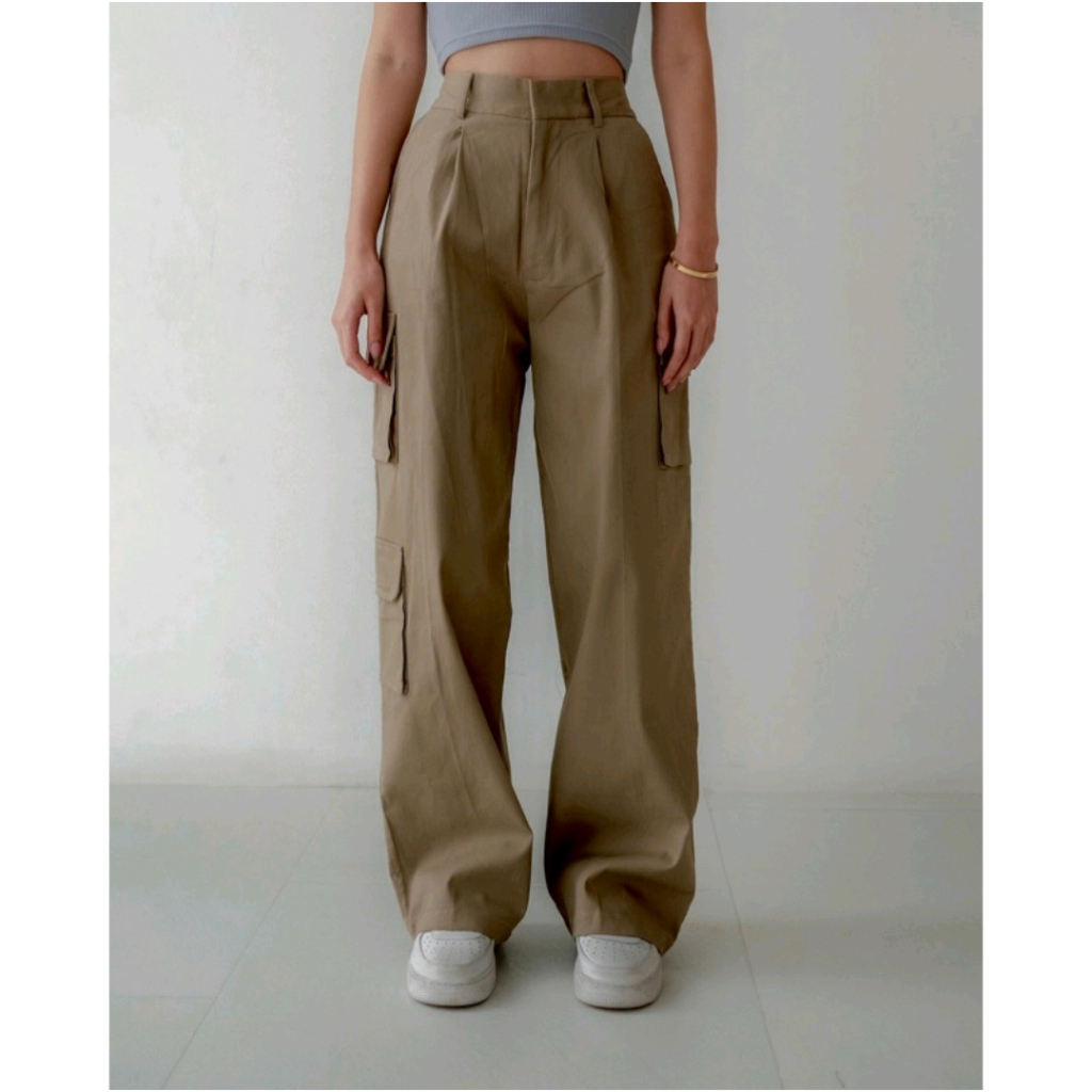 Jual Kiya Cargo Pants Wanita Highwaist Premium Loose Korean Style Jumbo - Celana Kargo Wanita ...