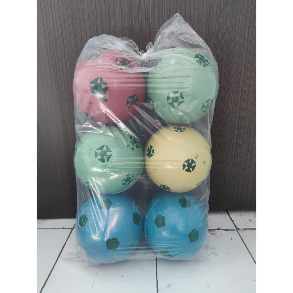 Jual BOLA PLASTIK WARNA ISI 6 PCS | Shopee Indonesia