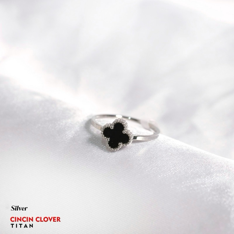 Jual CINCIN CLOVER LV TITANIUM ANTIKARAT | Shopee Indonesia