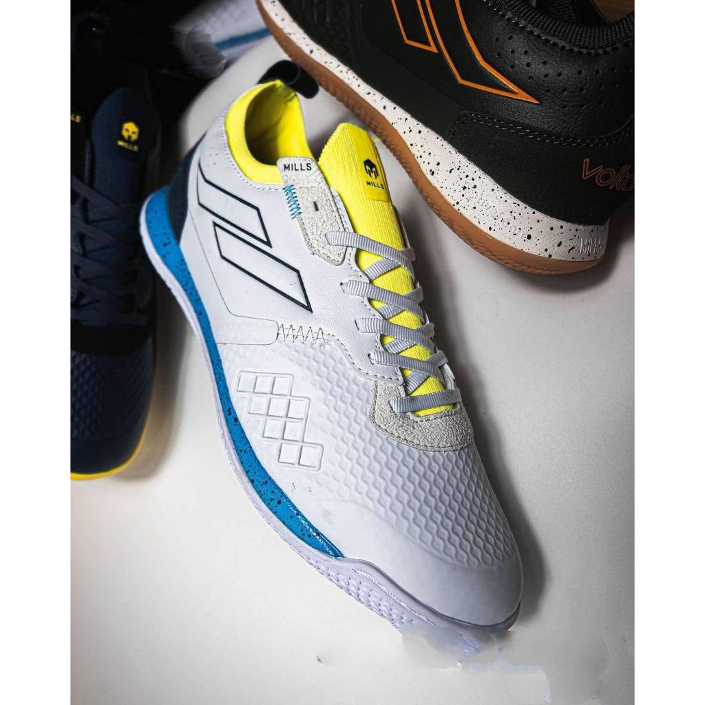 Jual mills voltapro nemesis white neon in sepatu futsal original mills ...