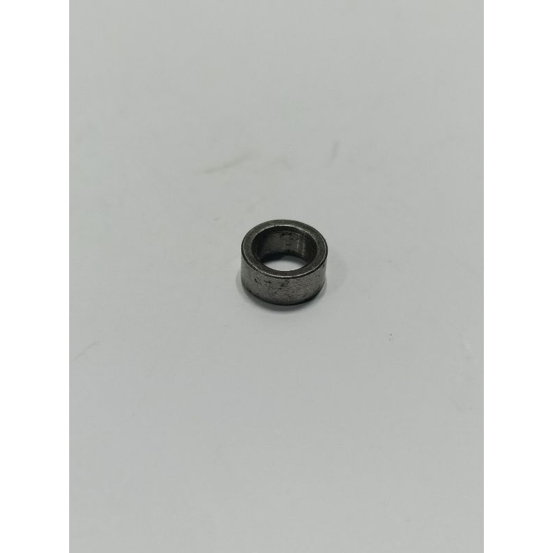 Jual Bos Bosh M5 Besi D Dalam 5mm D Luar 8mm Tinggi 3mm Boss Boshing ...