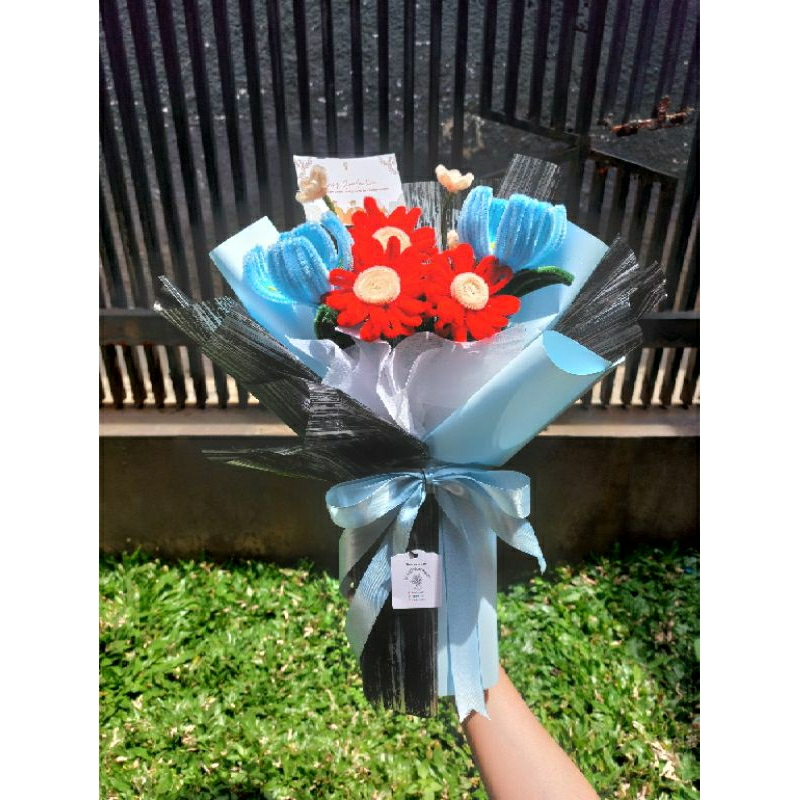 Jual BUKET KAWAT BULU/PIPE CLEANER MURAH| Buket Ulang tahun|Buket ...