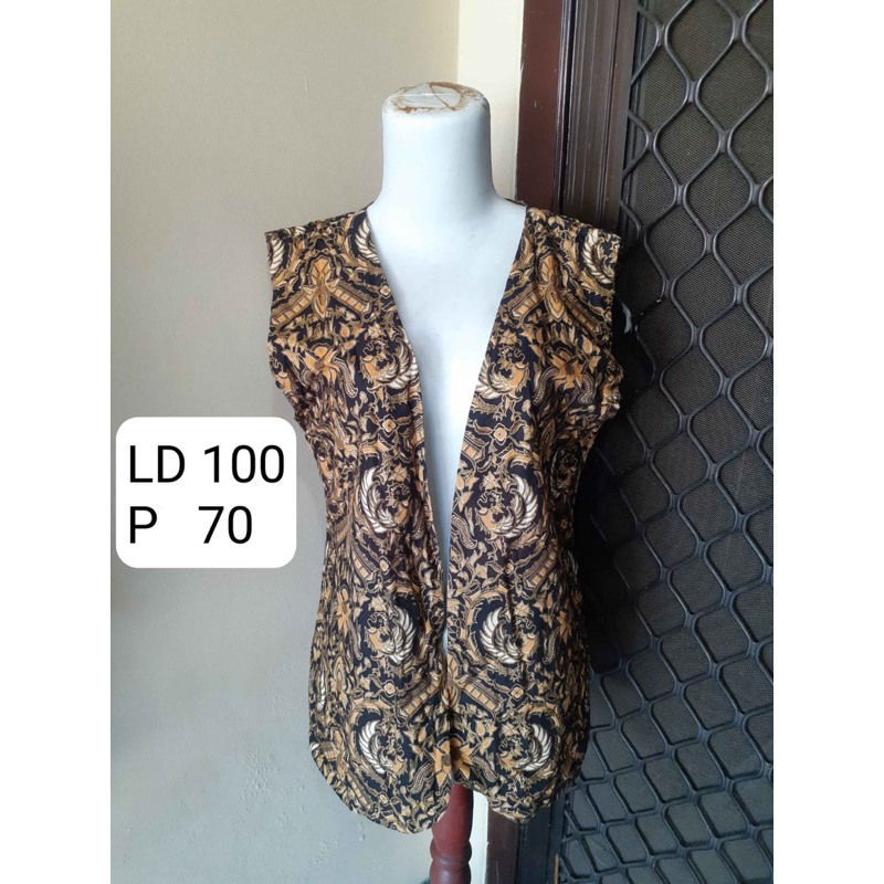 Jual Rompi Vest Batik Wanita - preloved | Shopee Indonesia