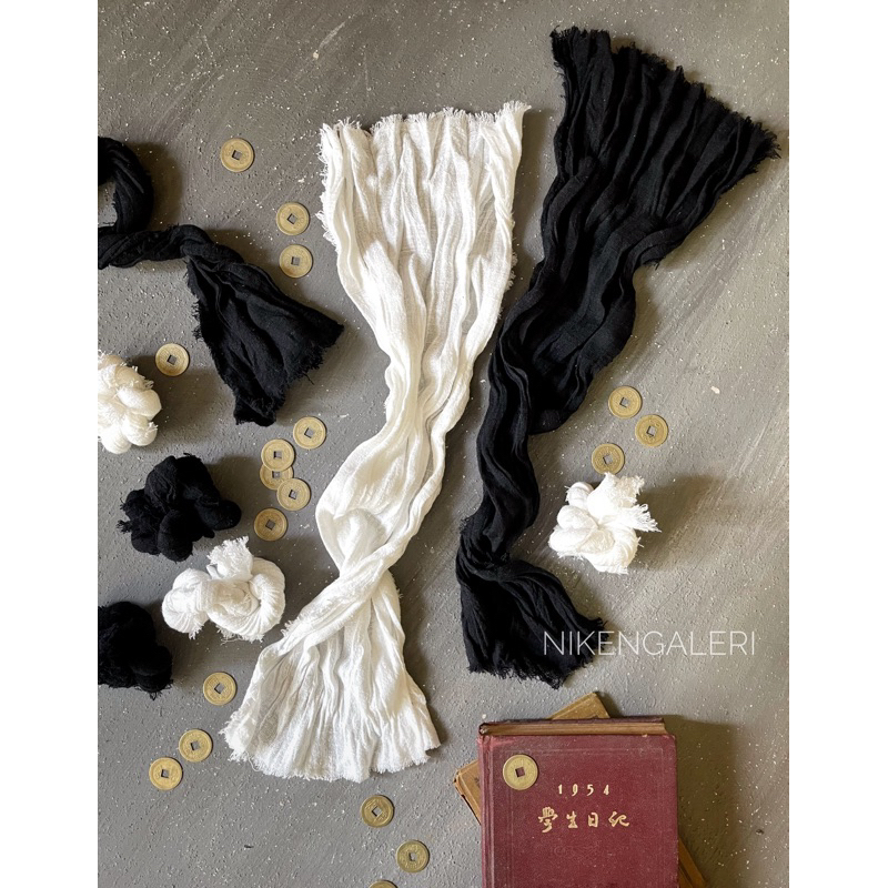 Jual NAPKIN KUCEL HITAM DAN PUTIH - napkin fotografi dan dekorasi ...