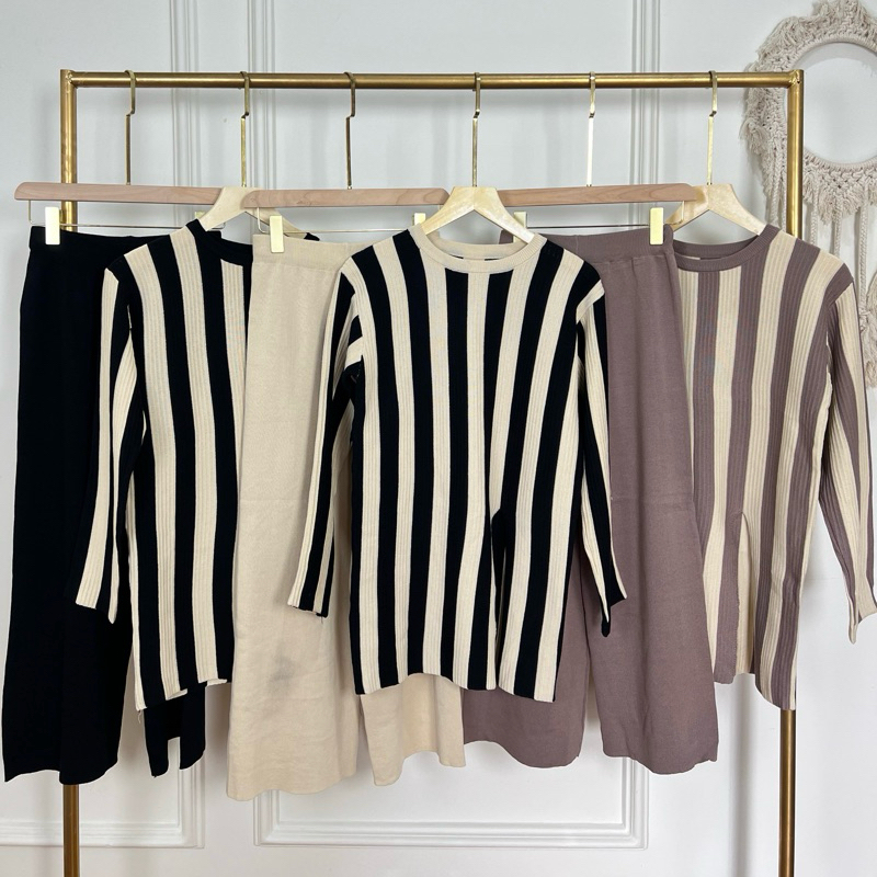 Jual NASHA - ONE SET KNIT STRIPES (PANTS) | Shopee Indonesia