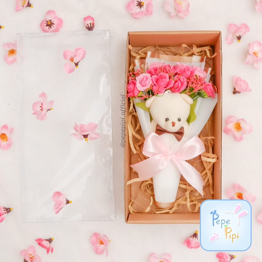 Jual Buket bunga coklat dan boneka beruang FREE CARD box hadiah sweet flower box / mini bouquet ...