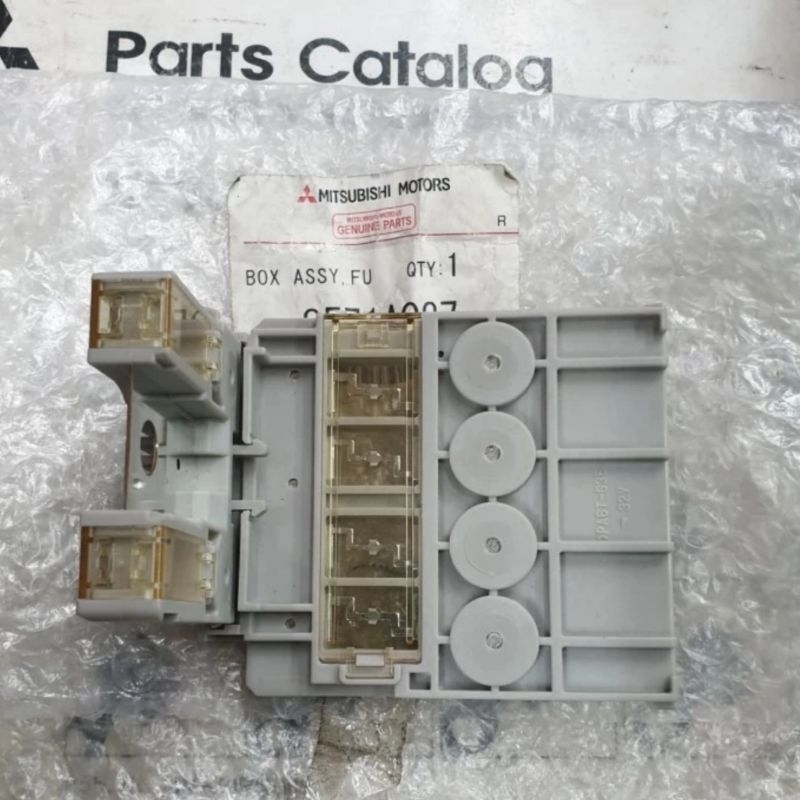 Jual Box Assy Fusible Link Sekring Aki Asli Mitsubishi Mirage Xpander ...