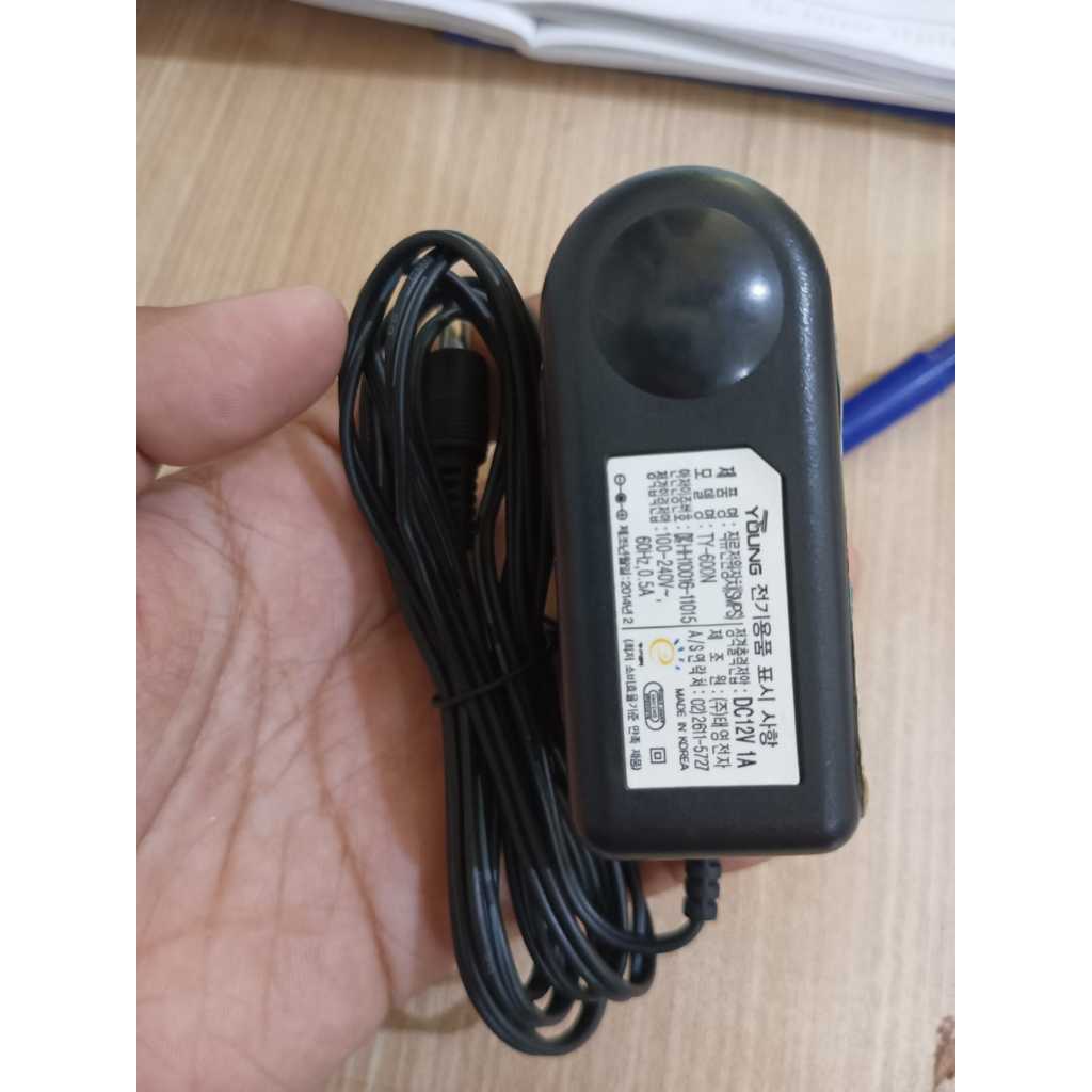 Jual Adaptor 1A 12V KOREA korea jc 2.1x5.5 | Shopee Indonesia