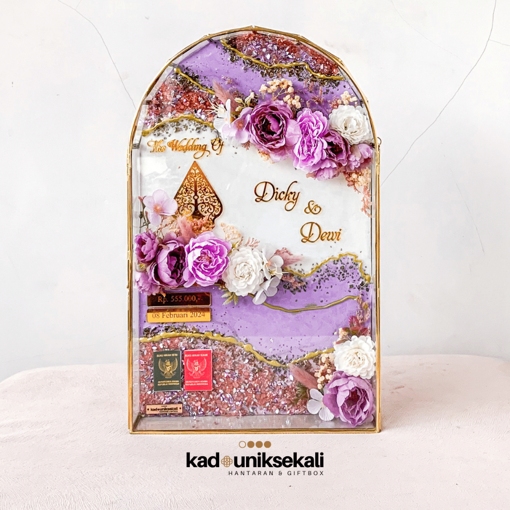 Jual Fresh Lilac Hantaran Pernikahan Frame Terarium | Mahar Resin ...