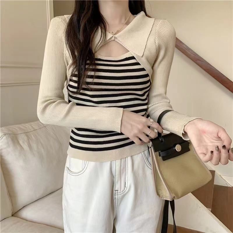 Jual AJW Atasan Wanita Kerah Offshoulder Two Tone Lengan Panjang XCB | Atasan Wanita V-Neck Knit ...