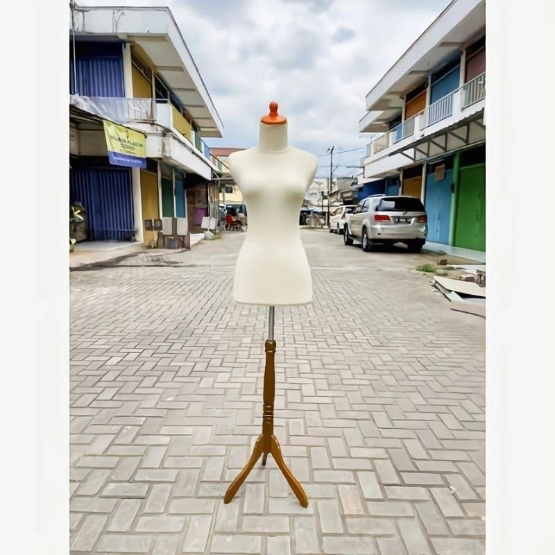 Jual Dm kream / DM hitam / display kebaya / display gamis / manekin setengah badan / patung ...