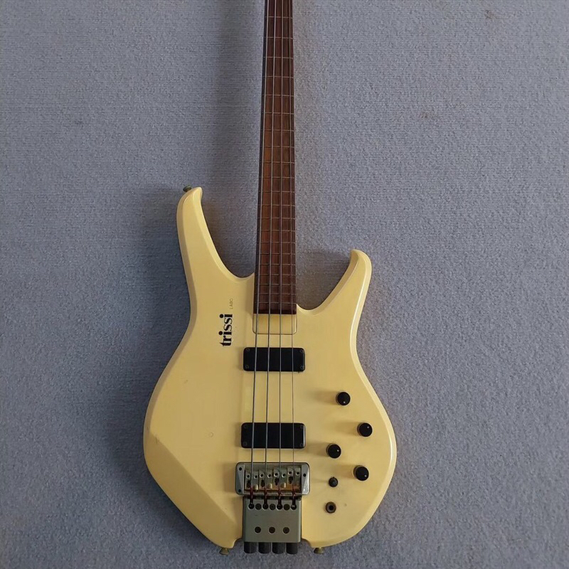 Jual Original Trissi Labo Headless Bass Japan ( Status S2000 Copy ...