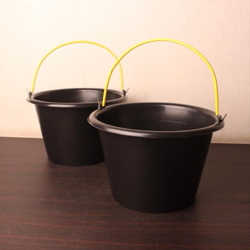 Jual Ember Italy Hitam 2 Galon Ember Cor Ember Timba Air Sumur | Shopee ...