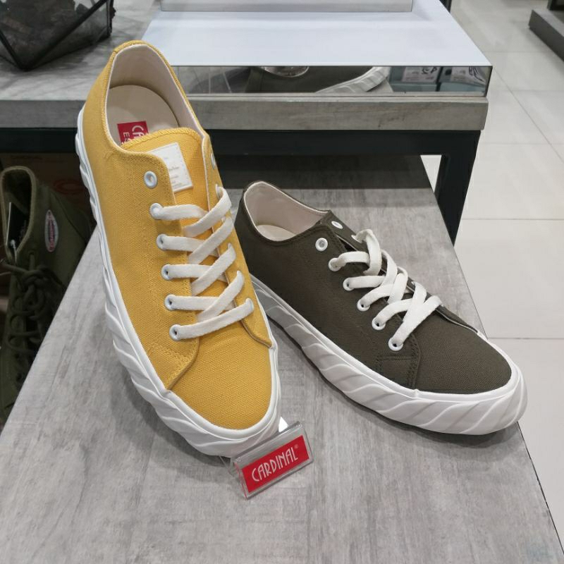Jual Cardinal Sepatu Sneakers Pria Kanvas Bertali Super Keren Original ...