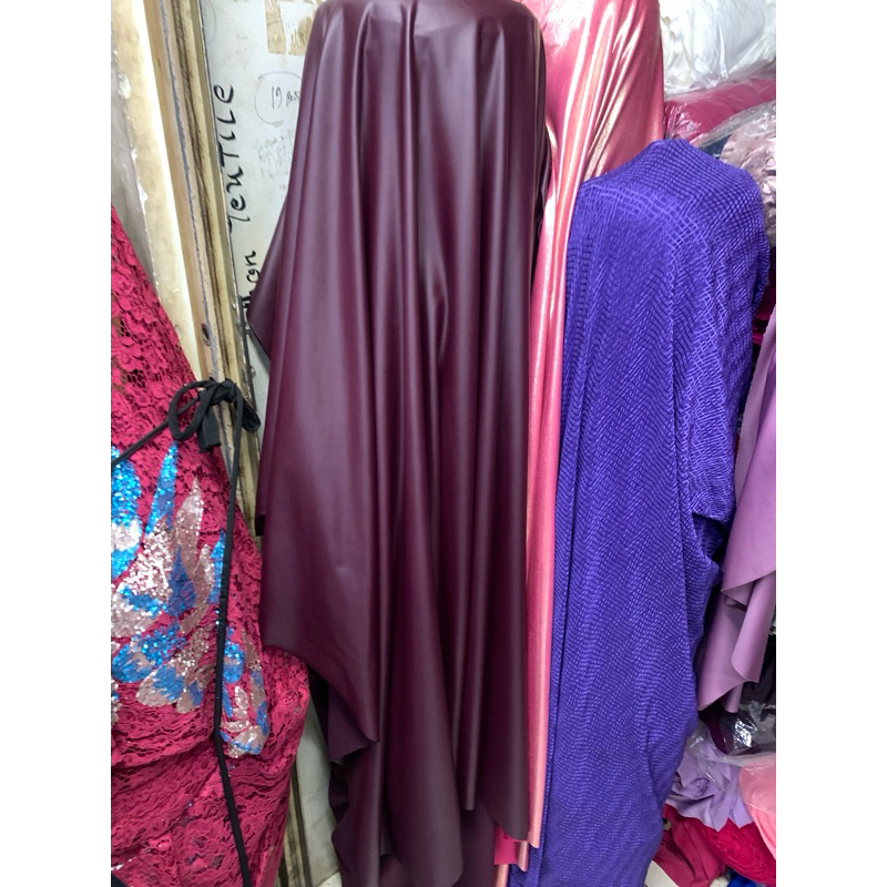 Jual Kain Bahan Latex Kulit Jetblack Premium | Shopee Indonesia