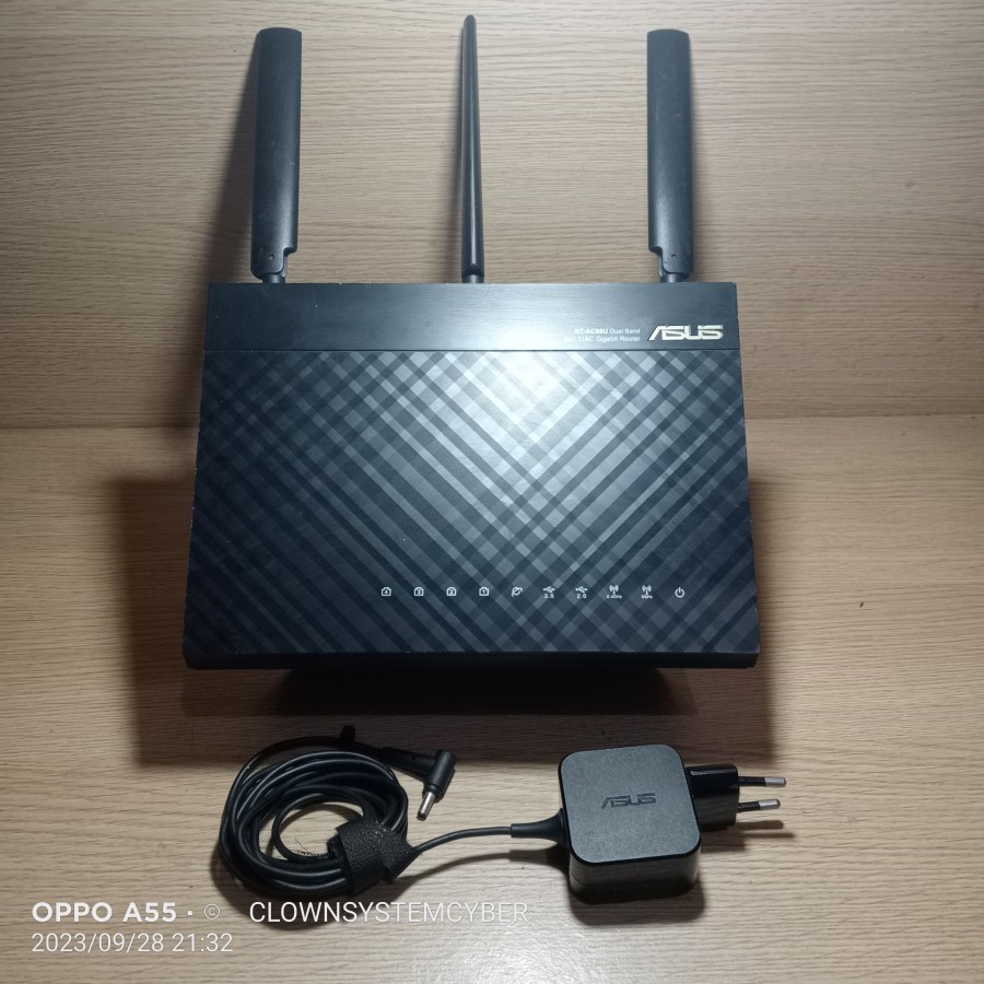 Jual ASUS RT-AC68U AC1900 Dual Band Gigabit WiFi Router, AiMesh ...