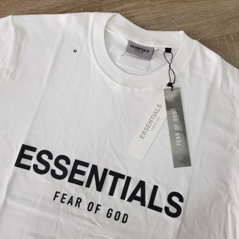 Jual baju kaos essentials white | Shopee Indonesia