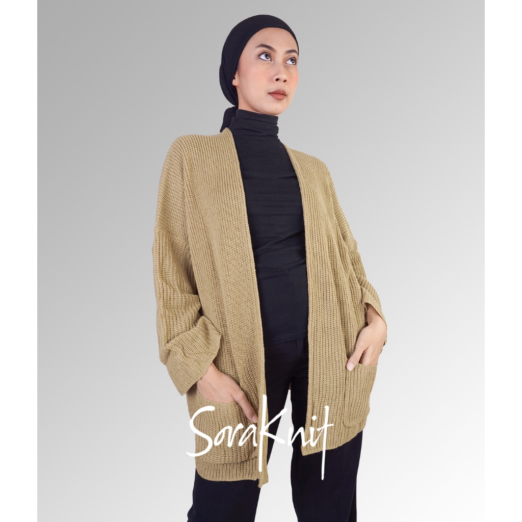 Jual Premium Sweater Cardigan Rajut Wanita Korea Oversize Knit wear Kardigan polos jumbo Dijamin ...