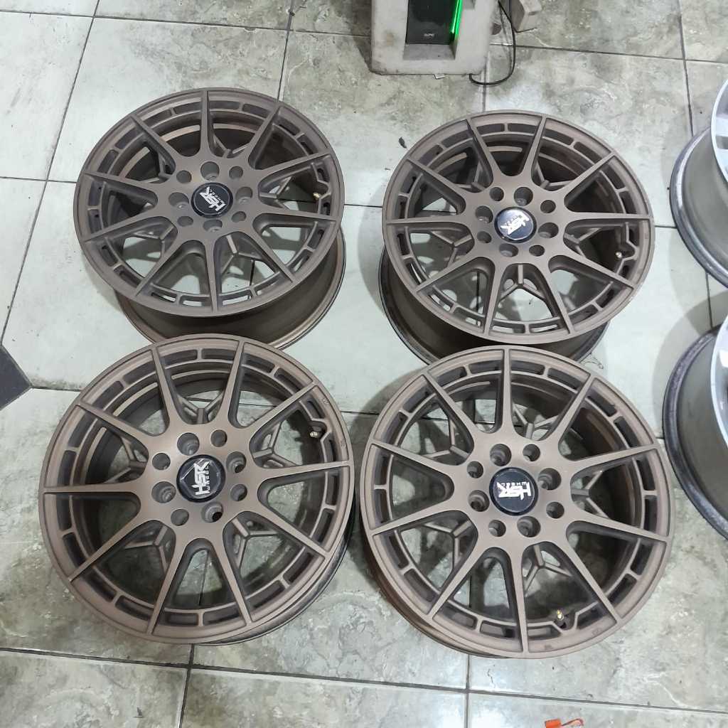 Jual VELG MOBIL BEKAS SEKEN BAUT 4 VELG UNTUK AVANZA XENIA BRIO AGYA ...
