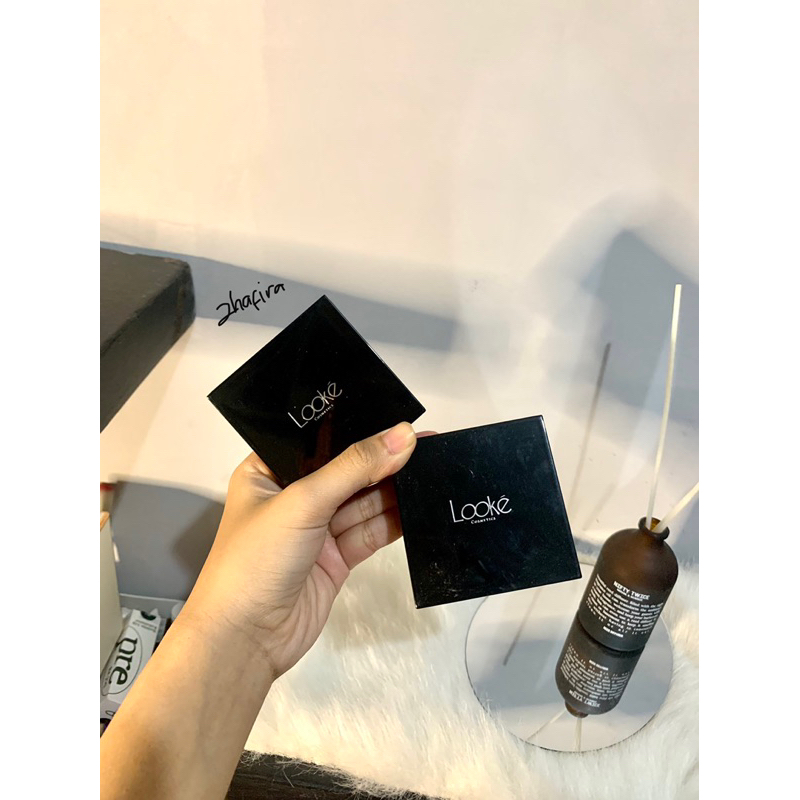 Jual PRELOVED TWC LOOKÈ COSMETICS FEBE,CALLIOPE | Shopee Indonesia