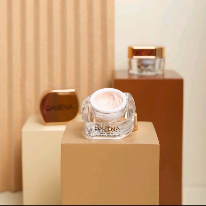 Jual DAY CREAM GOLD DAVIENA SKINCARE | Shopee Indonesia