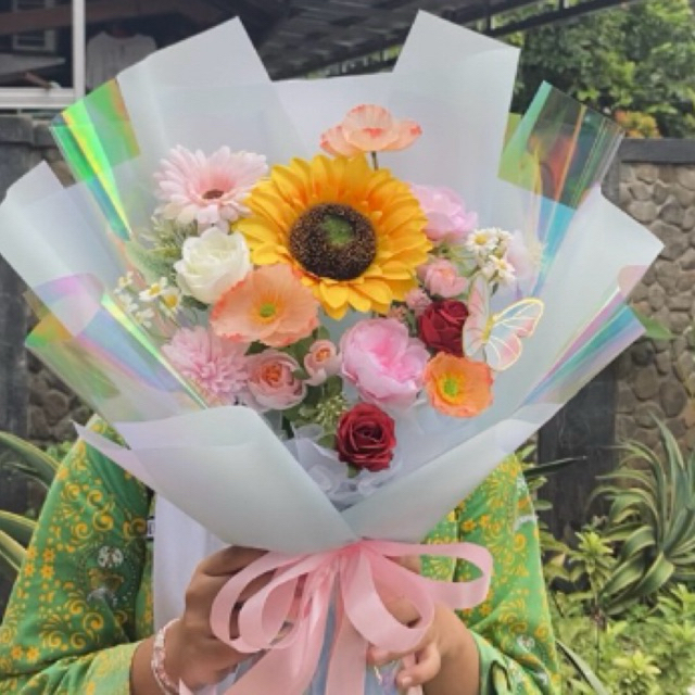 Jual Buket Bunga Artificial Buket wisuda Buket bunga aesthetic Buket ...
