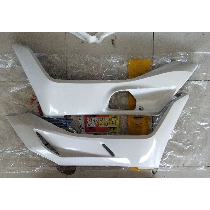 Jual PCX 150 64432-K97-T00YA atau 64431-K97-T00YA Cover L Floor Cover ...
