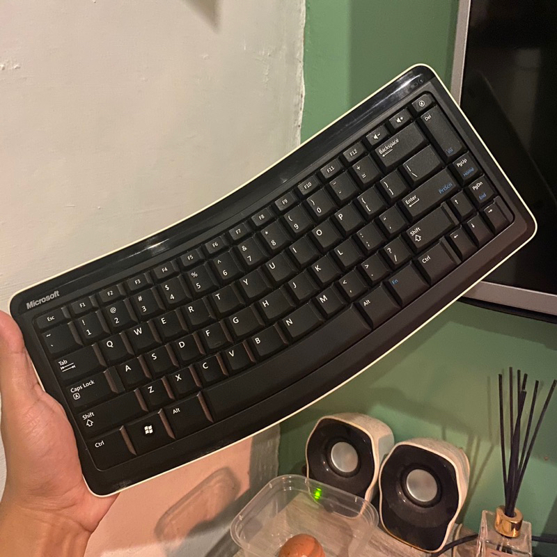 Jual ergonomic desk finance / accounting Keyboard Microsoft Bluetooth ...