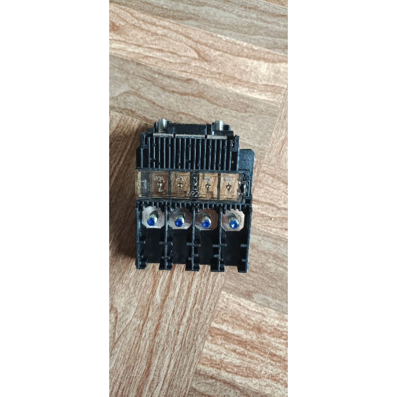 Jual TERMINAL FUSE SEKRING KEPALA AKI MOBIL XPANDER PAJERO TRITON ORI ...